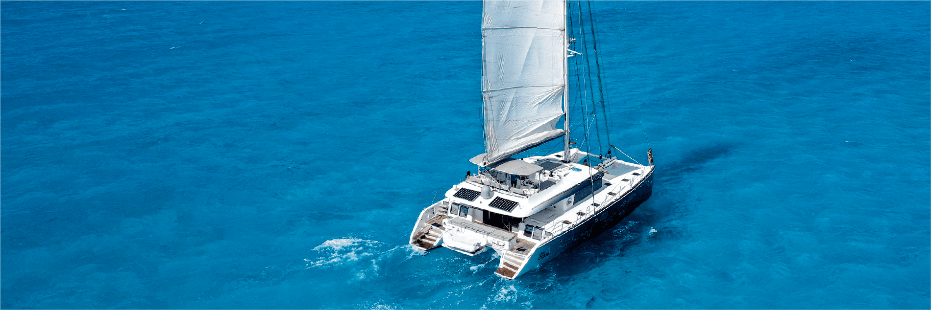 Tour en Catamarán de Lujo | Jolly Roger Barco Pirata Cancún